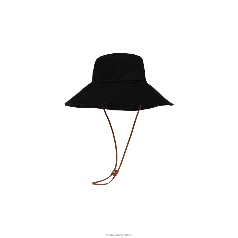 Ungdomsenergi fra Miu Miu Norge store